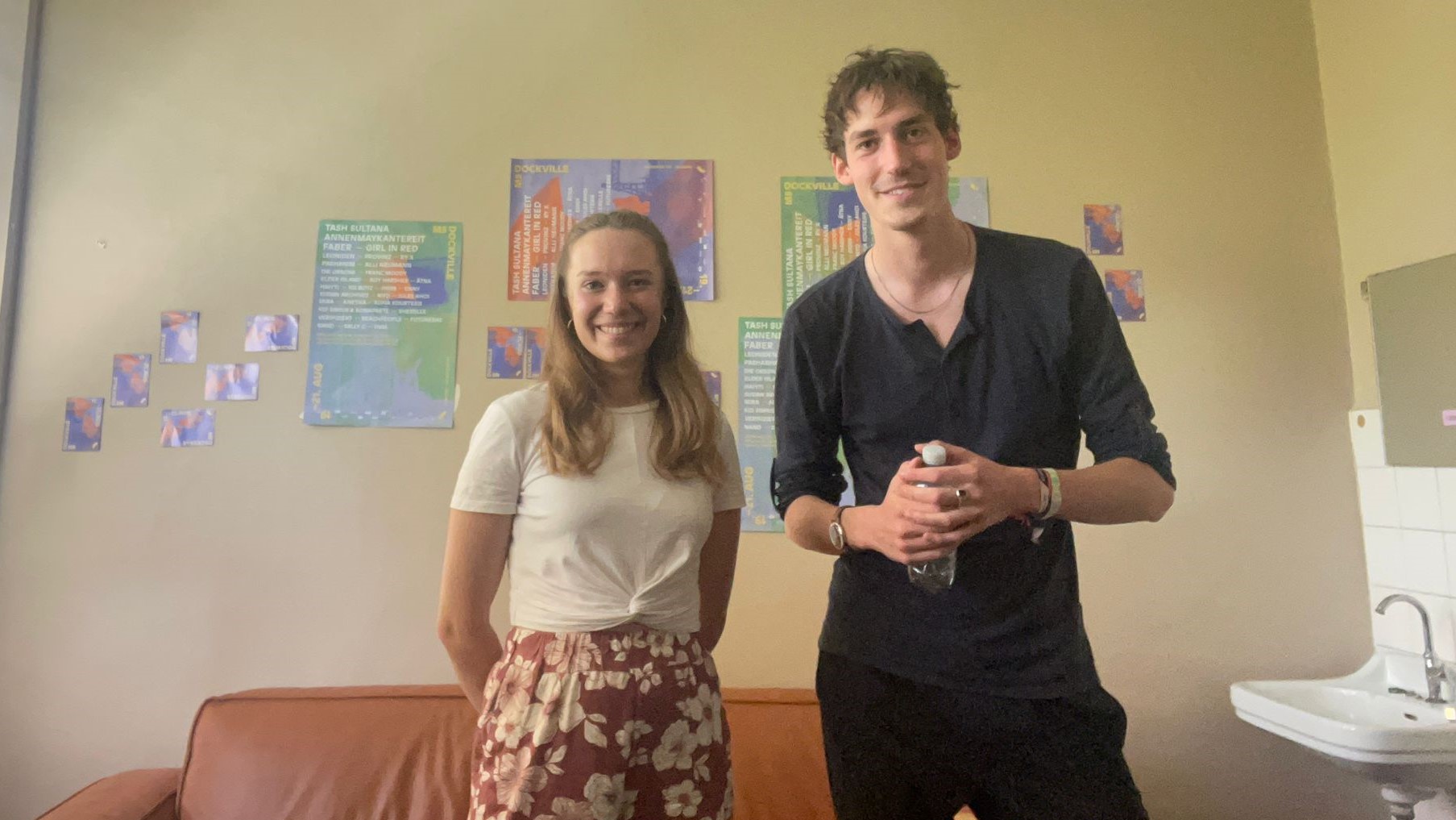 Anfang zwanzig sein bedeutet „zu viel nachdenken, zu wenig wissen und sehr viel fühlen“ - bonnFM